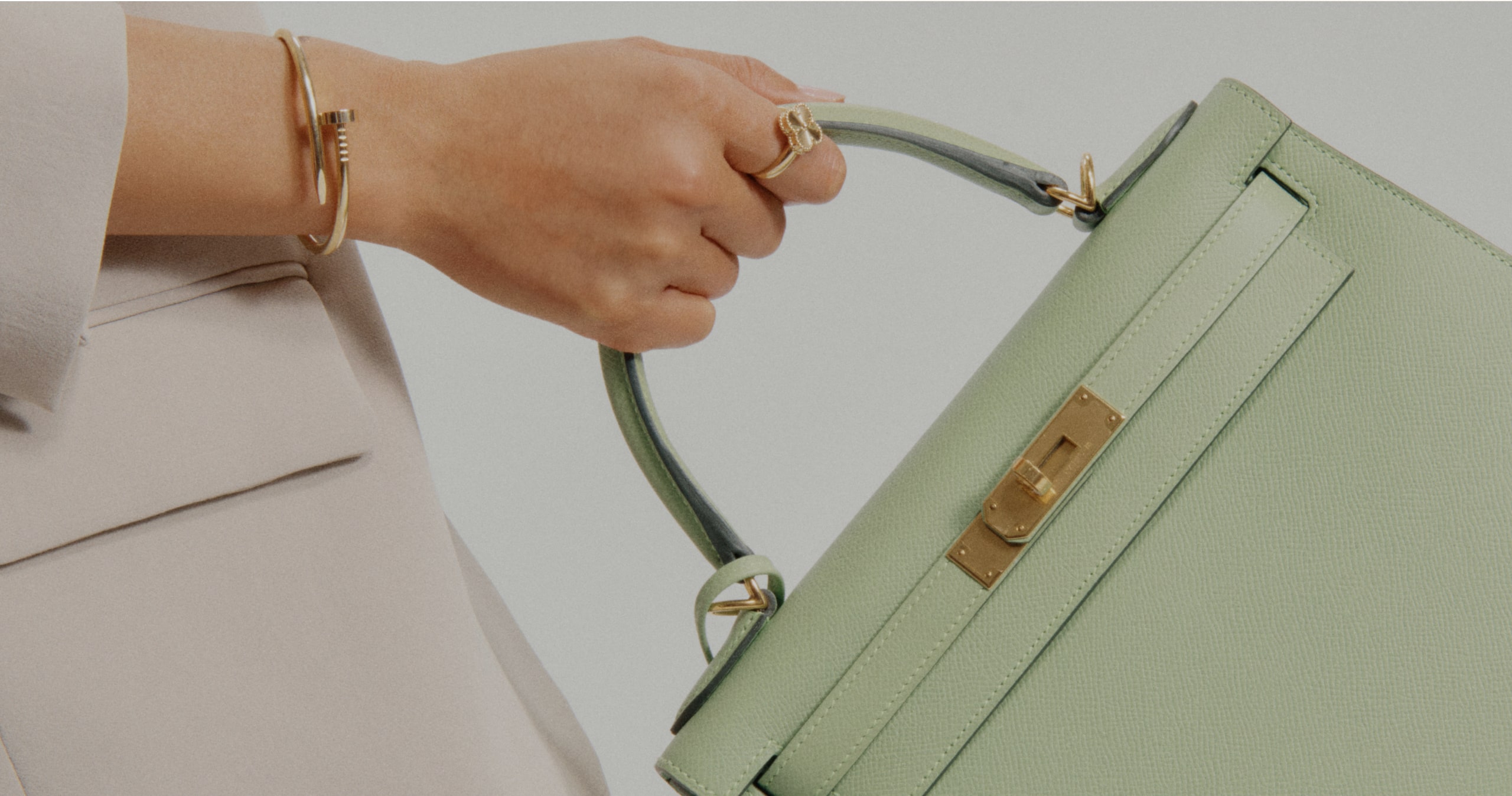 Enjoy a Rebag+ Membership